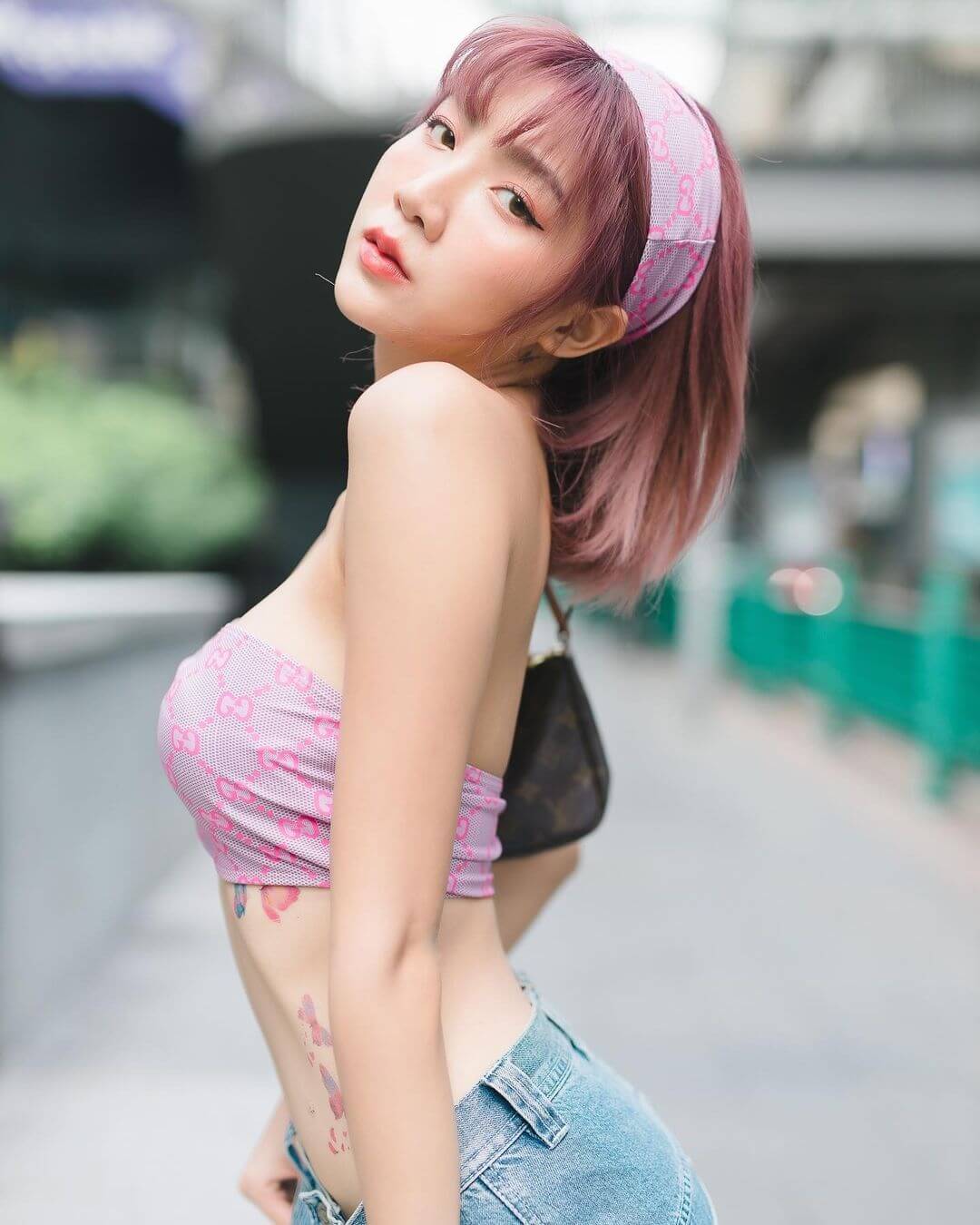 Zeiuss | Sasi Ngiunwan (Chachompuu)